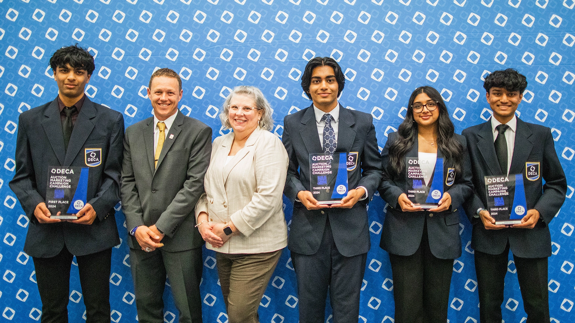 Download the 2024-2025 DECA Guide | DECA Direct Online